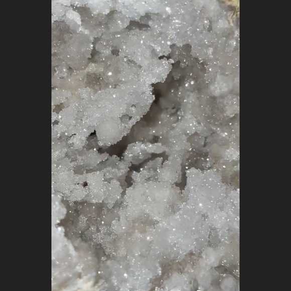 Holiday | Crackable Geode Large | Poshmark